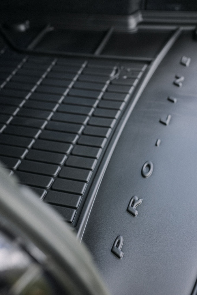 Tailored Car Boot Liner for BMW - Protect Your Boot from Dirt and Dama ...